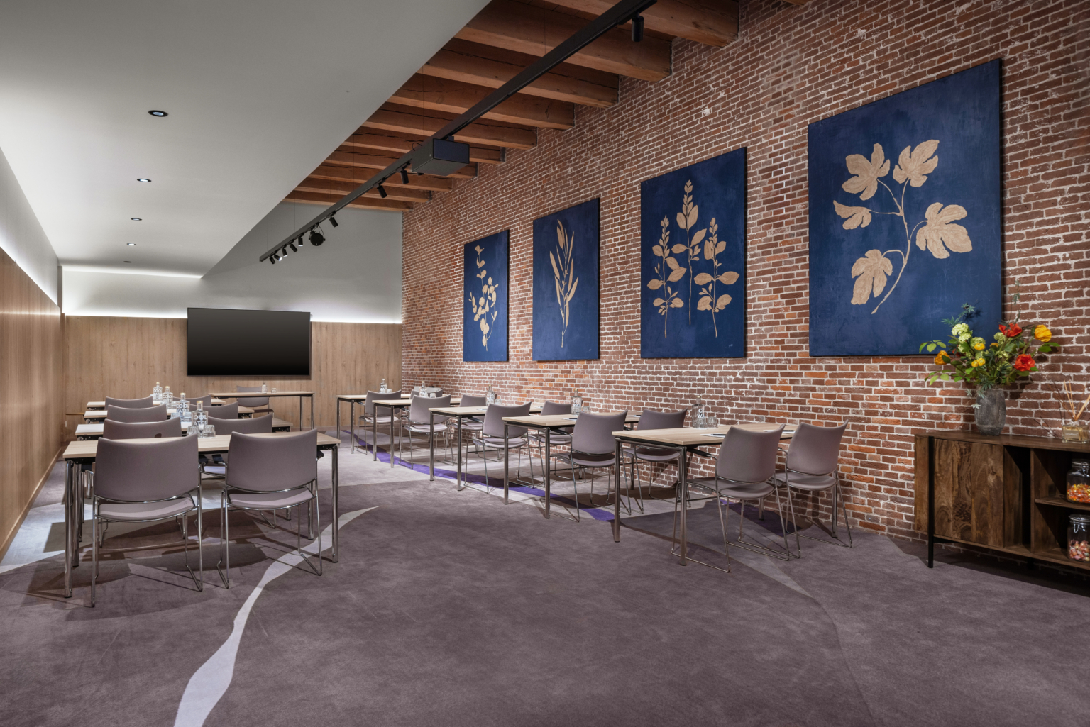 Unique Historic Hotel - Hotel Arsenaal Delft • by WestCord